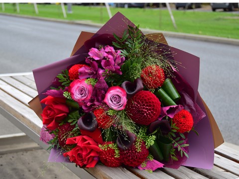 Florarie Timisoara online | Livrare flori la domiciliu in 2 ore